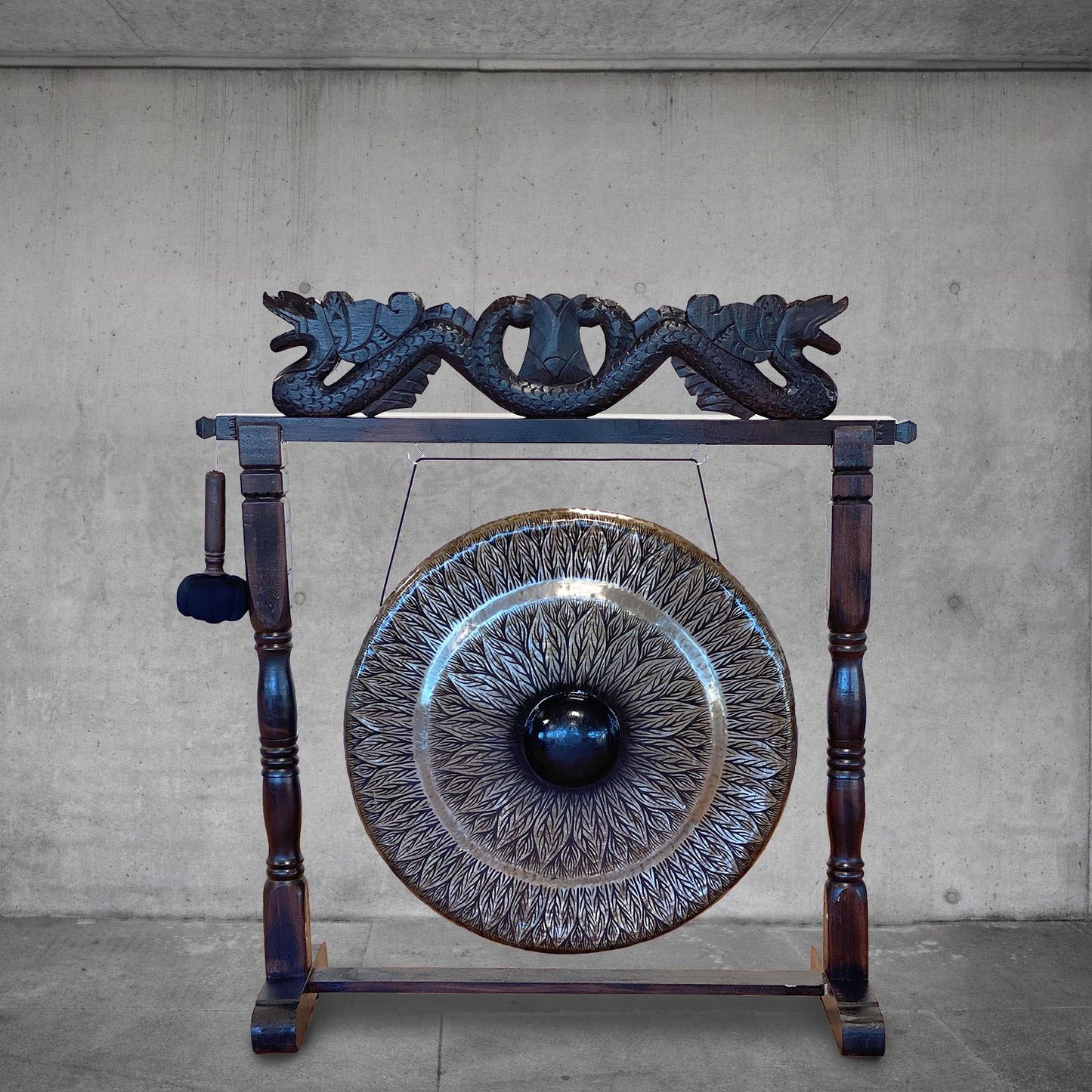 Brown Antique Stand Gong - 80cm Black