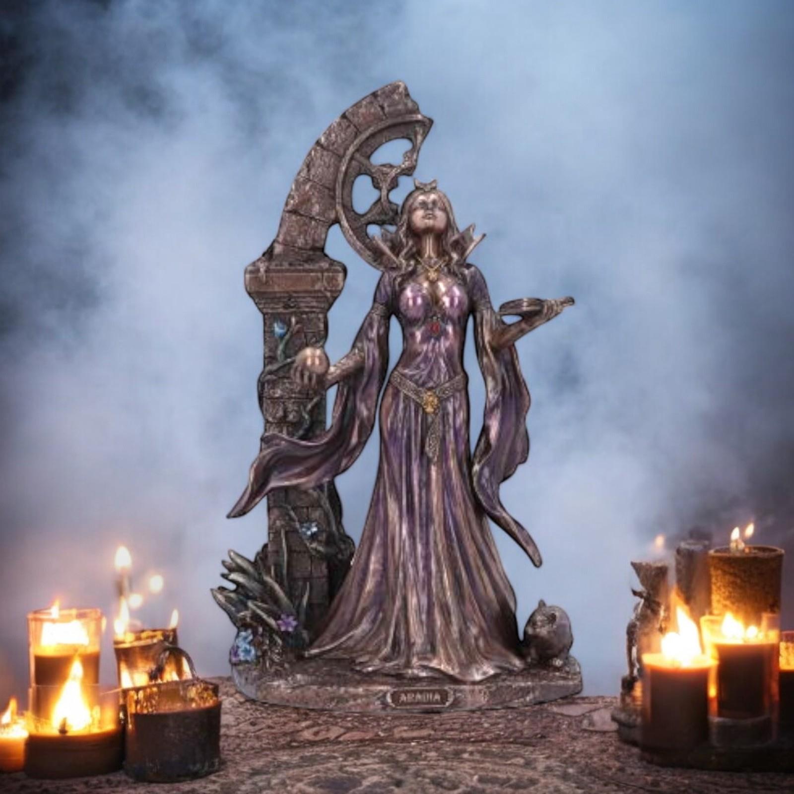 Aradia Queen of Witches Figurine | 25cm Bronze Decor